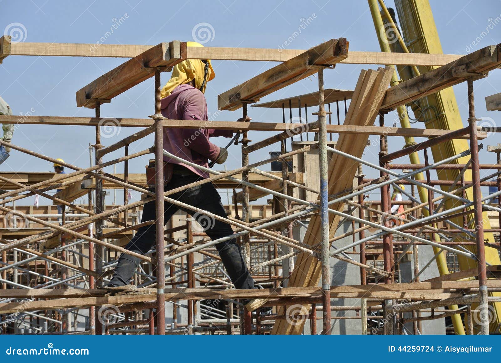 Construction Workers Installing Timber Formwork Editorial Stock Image ...