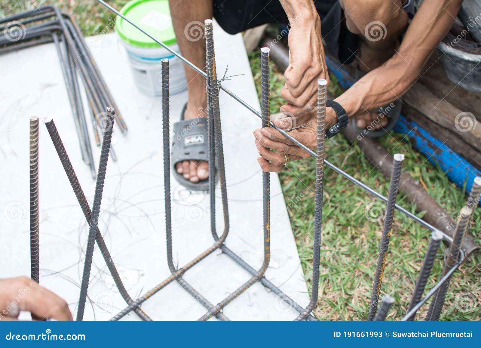 Construction Workers Steel Tie Stock Image - Image of building ...