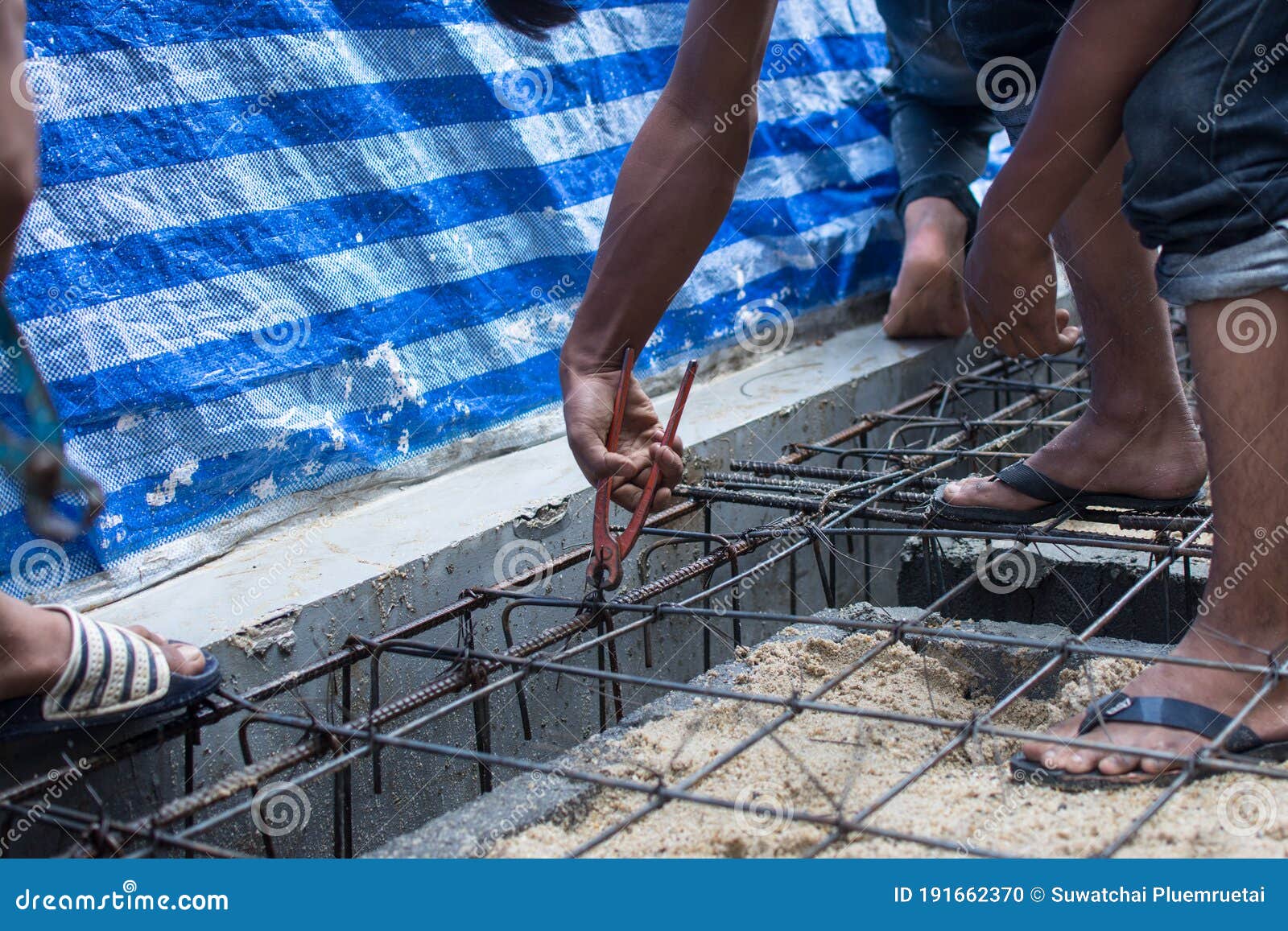 Construction Workers Steel Tie Stock Photo - Image of jobs, equipment ...