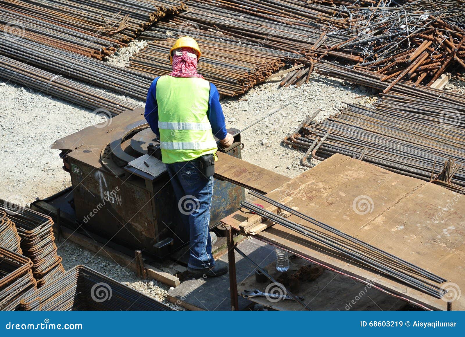 Construction Workers Working at the Bar Bending Yard Editorial Stock ...