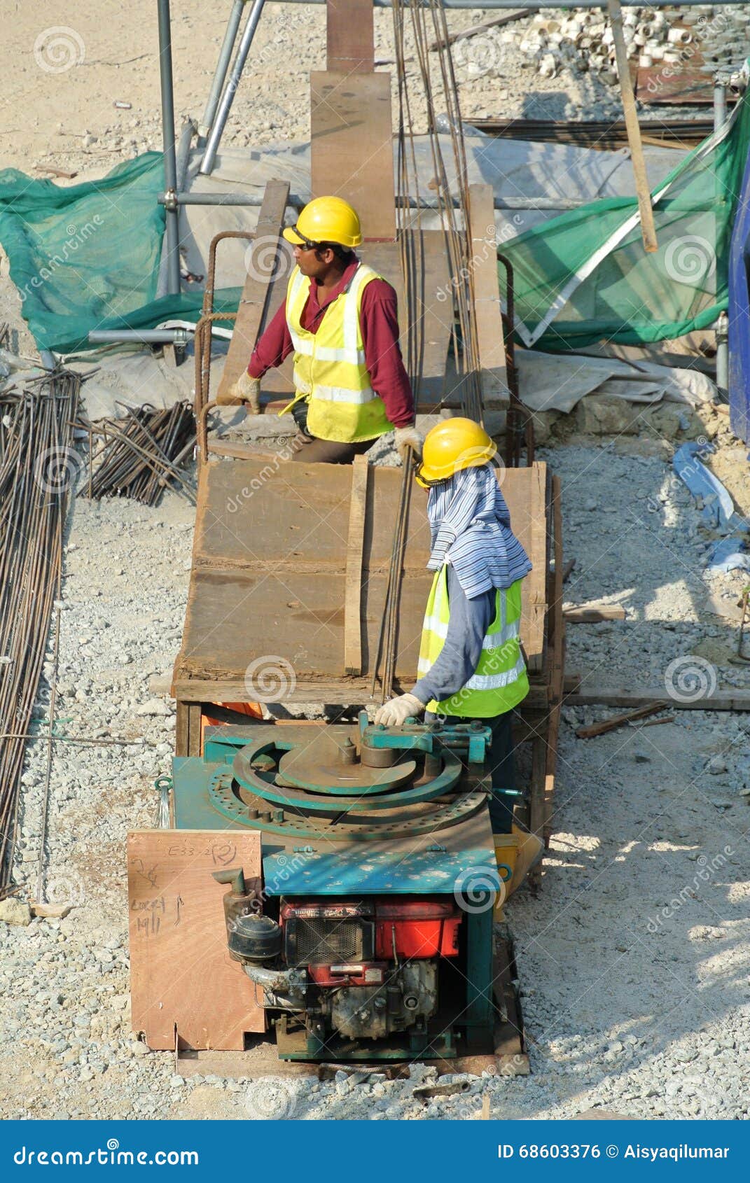 Construction Workers Working at the Bar Bending Yard Editorial Photo ...