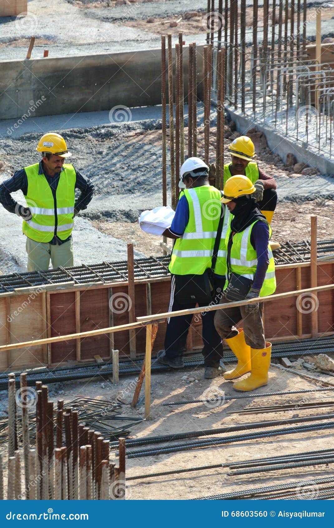 Construction Workers Working at Construction Site Editorial Image ...