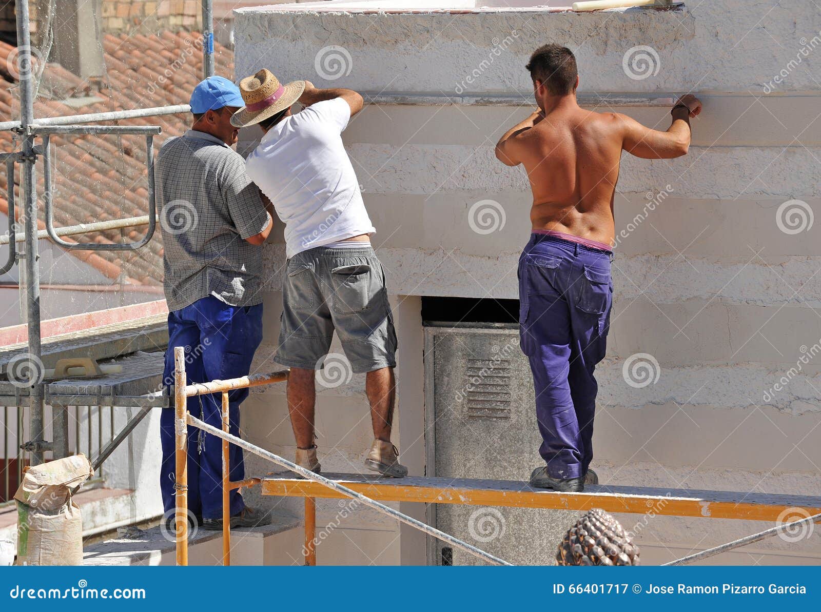 Construction Workers Working in a Scaffold Editorial Photography ...