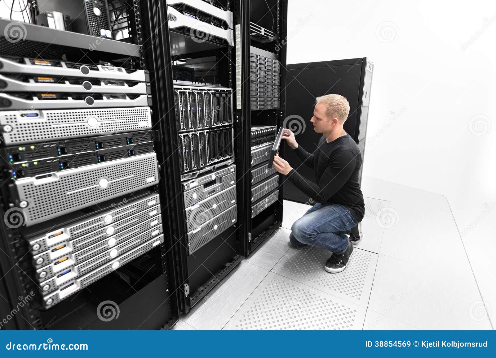 It Consultant Working with SAN in Datacenter Stock Image - Image of ...