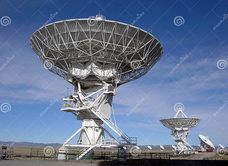 Contact stock photo. Image of large, array, agustin, radio - 7707574
