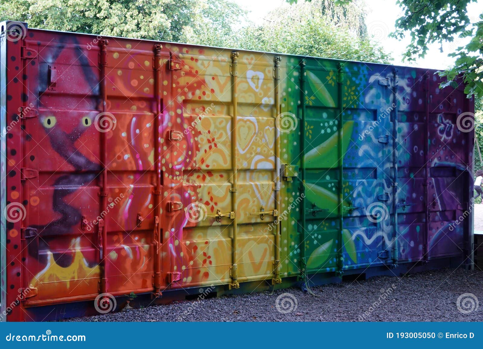 Container with Colourful Graffiti Editorial Image - Image of culture ...