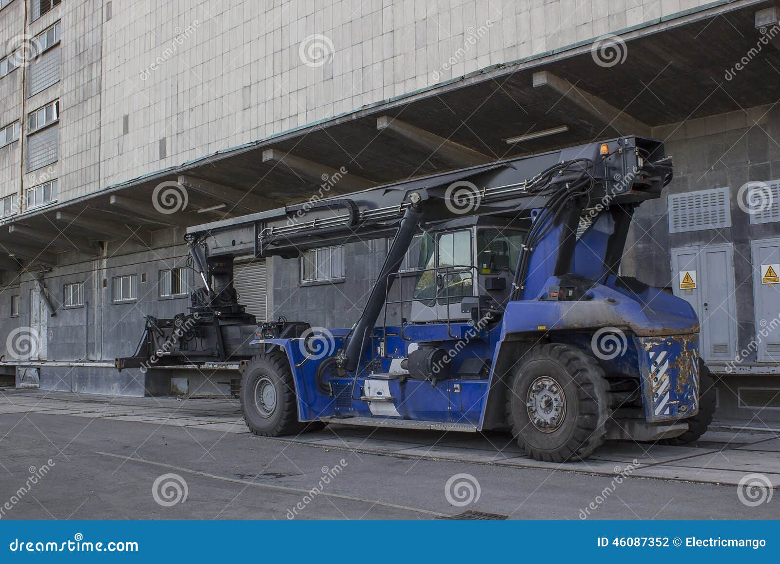 Container lifter stock photo. Image of shipping, building - 46087352