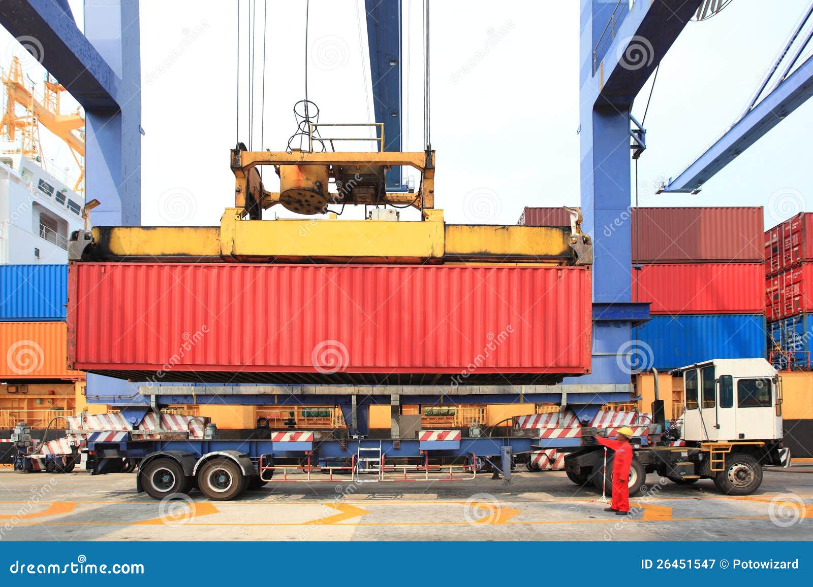 Container Operation in Port Stock Image - Image of hatch, night: 26451547