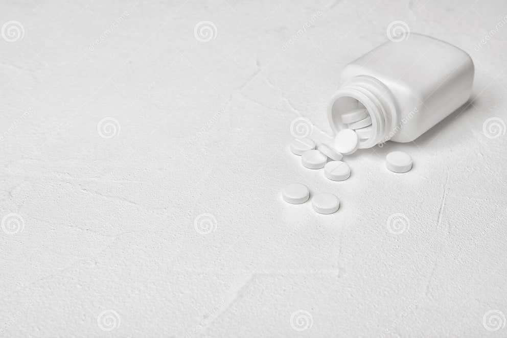 Container with pills stock image. Image of background - 117032311