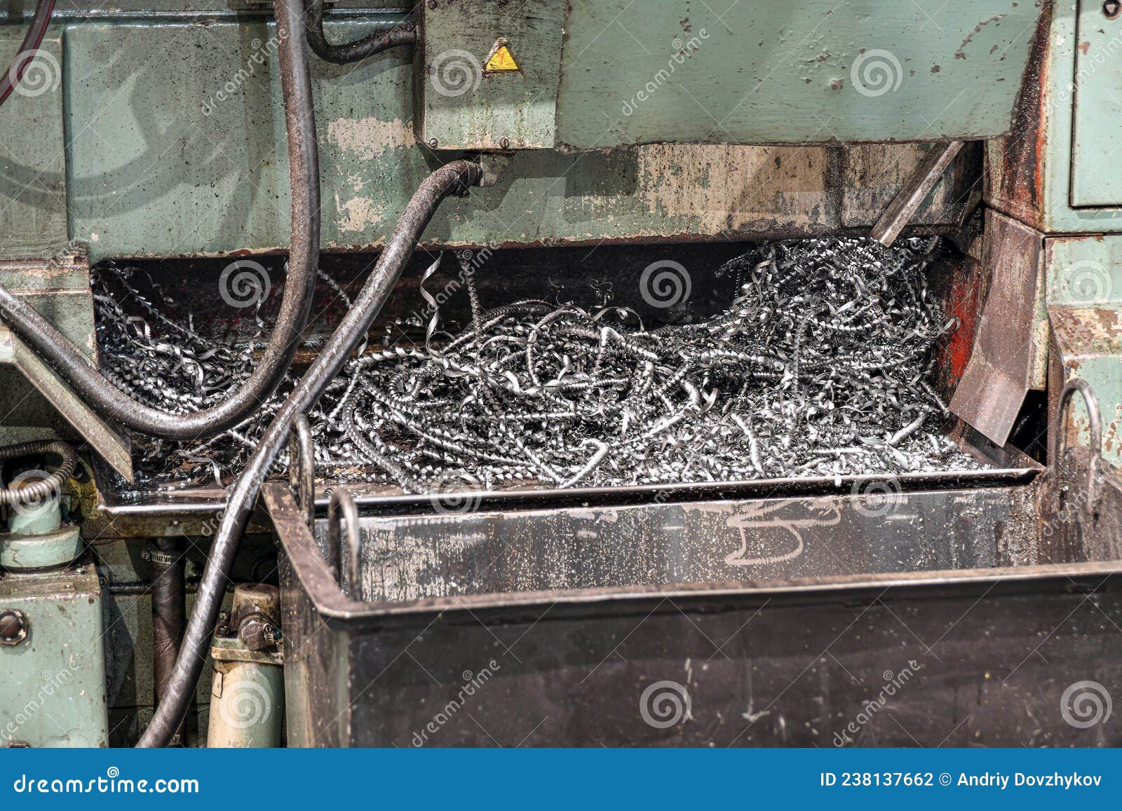 Container for the Removal of Shavings and Metal Waste from the Machine ...