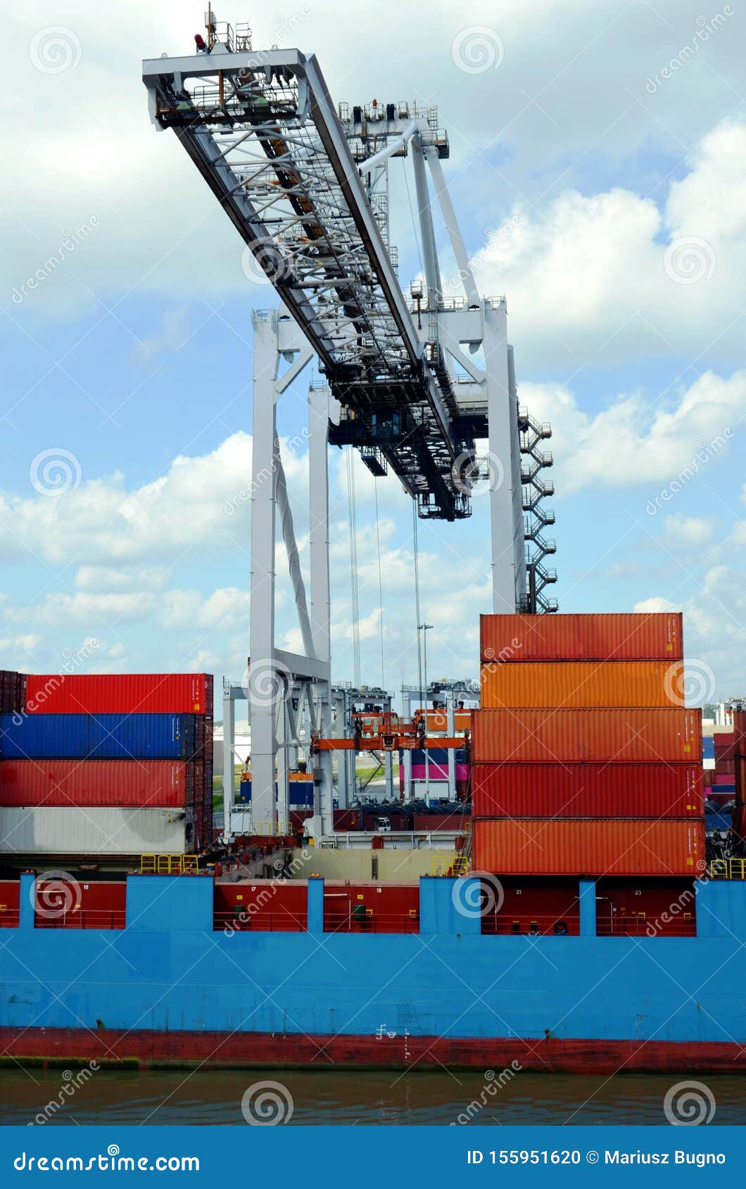 Container Ship in the Port of Savannah, Georgia Stock Photo - Image of ...
