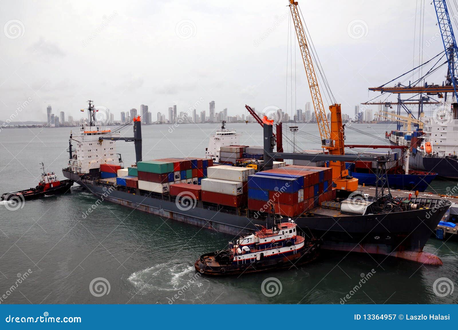 Container Ship In The Dock Royalty Free Stock Photography - Image: 13364957
