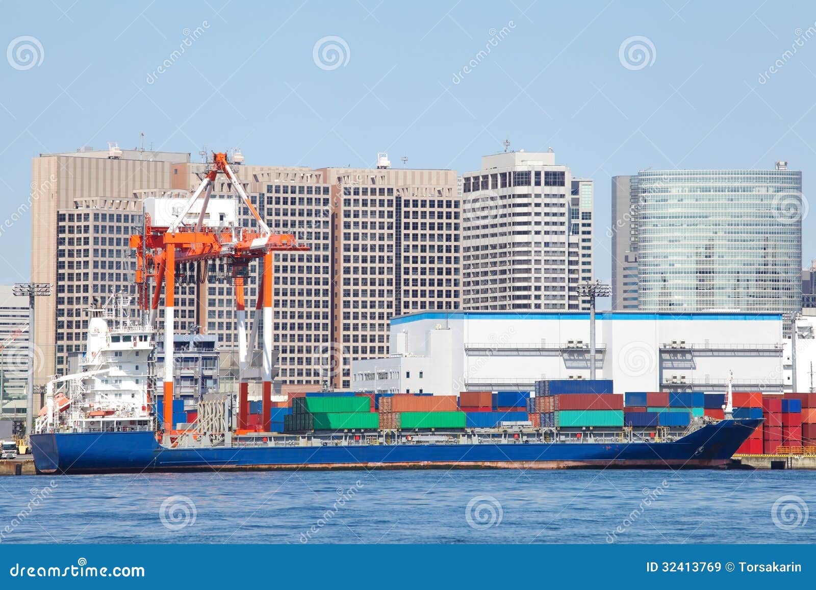 Container Ship in the Harbor Stock Image - Image of carrier, hamburg ...