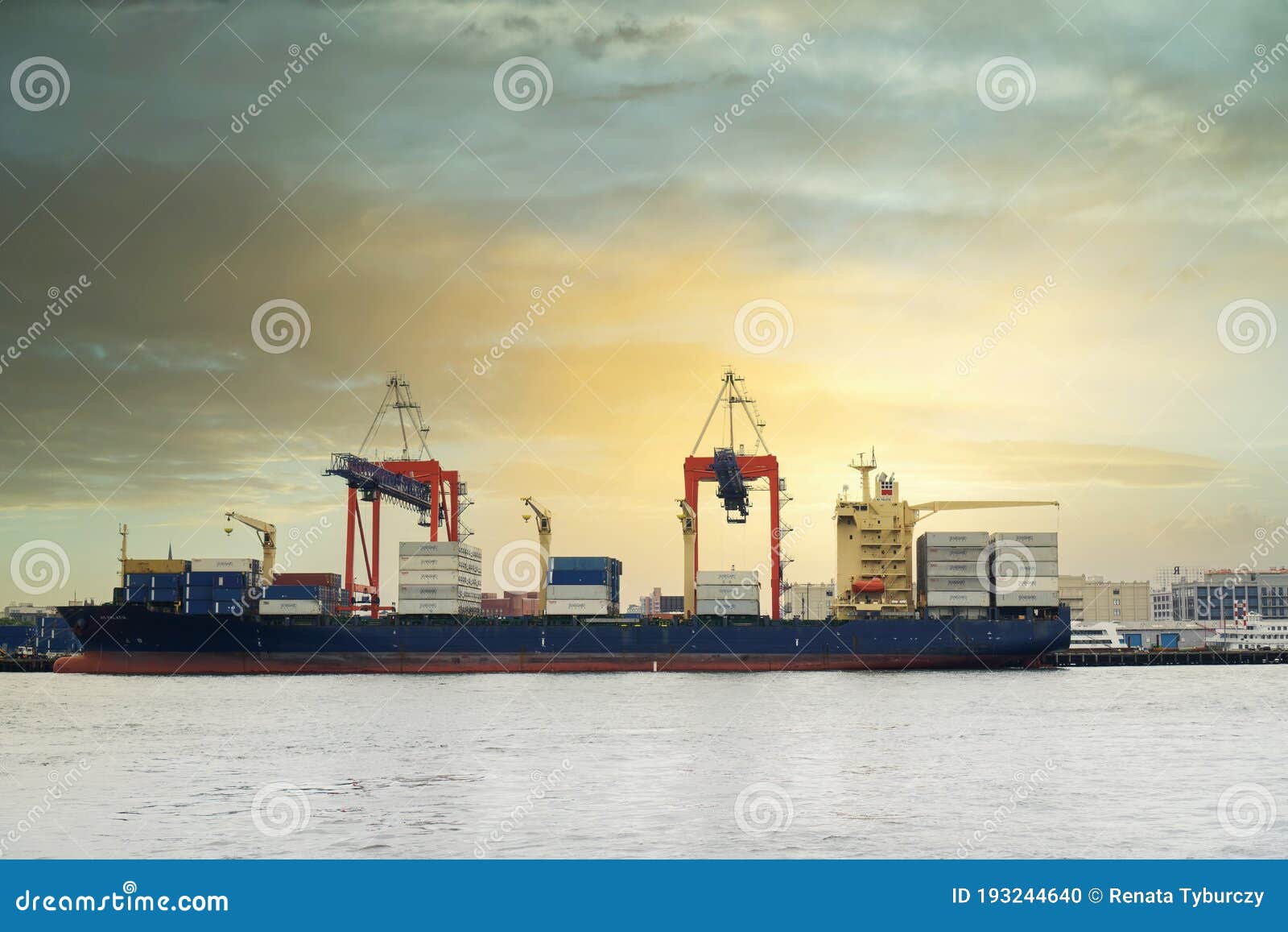 Container Ship on New York Upper Bay. Cranes Unloading a Cargo Ship in ...