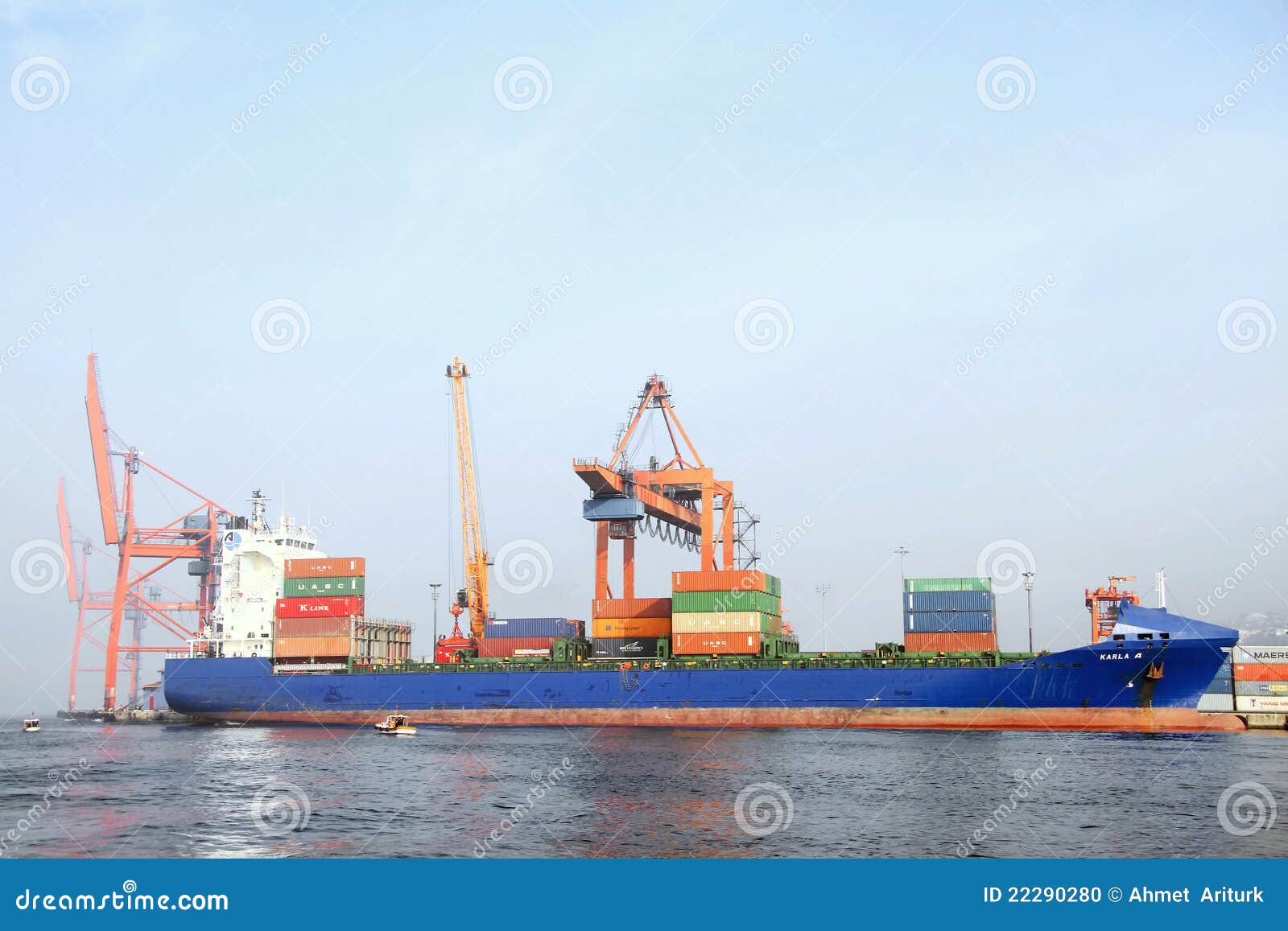 Container Ship in port editorial image. Image of container - 22290280