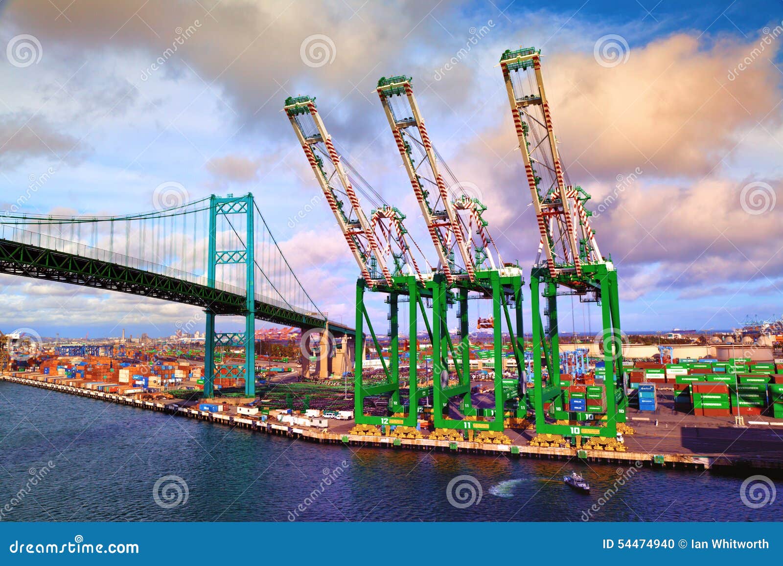Container Ship - Port of Los Angeles Editorial Image - Image of angeles ... Container Ship - Port of Los Angeles Editorial Image - Image of angeles ...