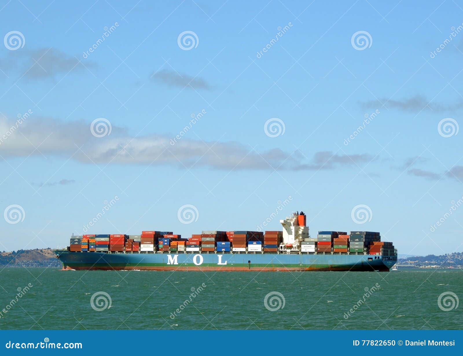 Container Ship San Francisco Bay Editorial Image - Image of trade ...