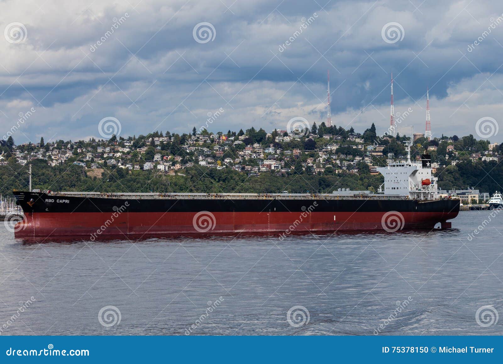 Container Ship in Seattle, Washington Editorial Image - Image of harbor ...