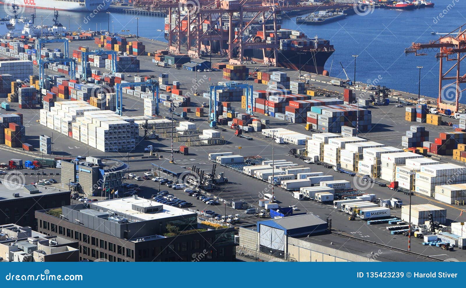 Container Shipping at Seattle, Washington Port Editorial Stock Image ...