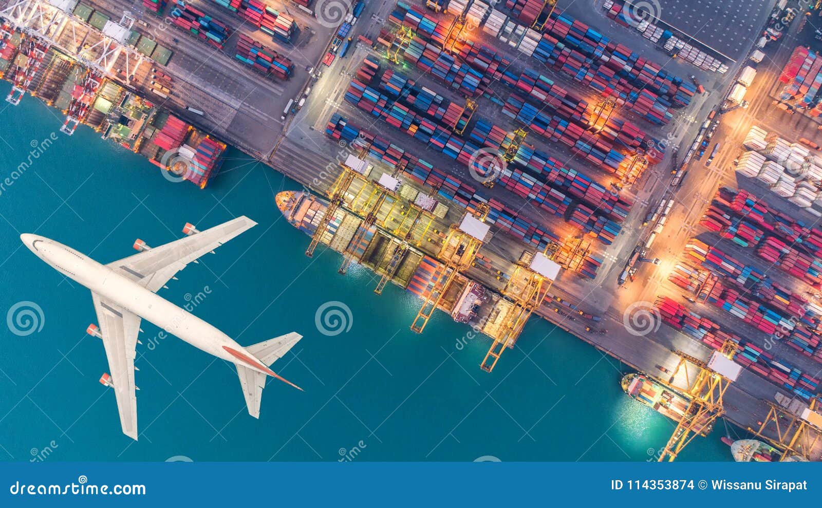 1,976 Container Aircraft Photos - Free & Royalty-Free Stock Photos from ...