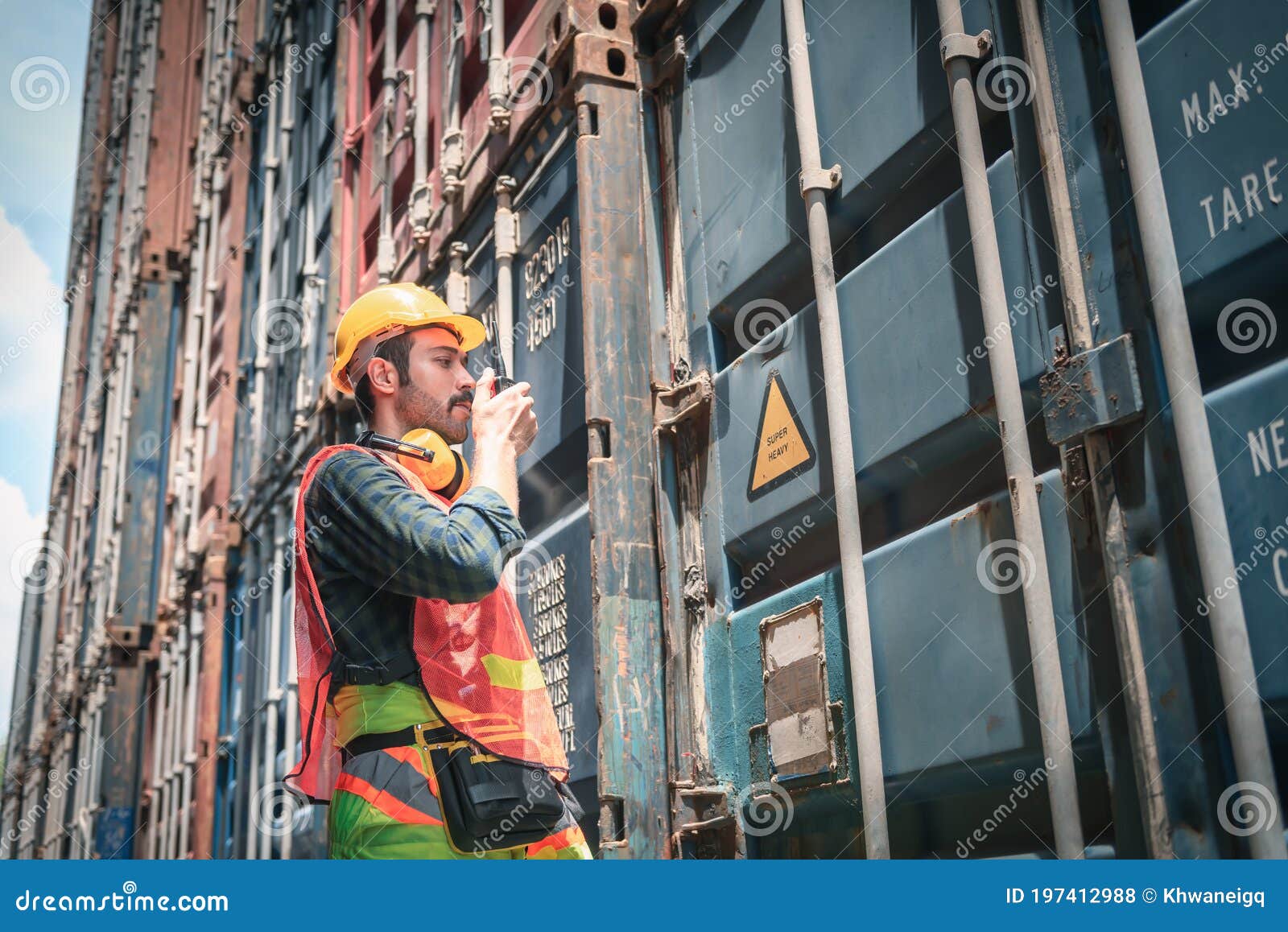 Container Supervisor Control Import/Export while Inspecting Containers ...