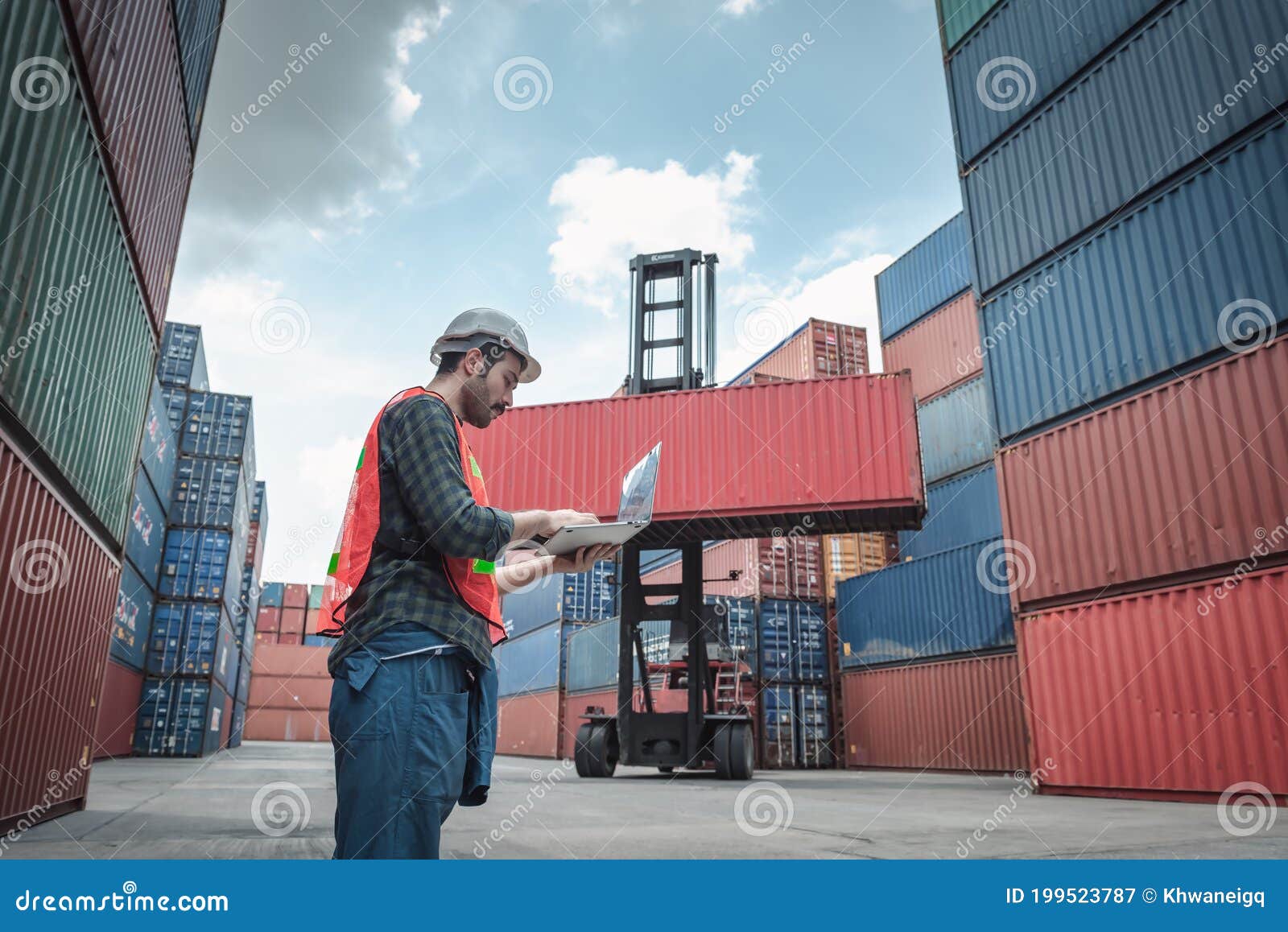 Container Supervisor Control Import/Export while Inspecting Containers ...