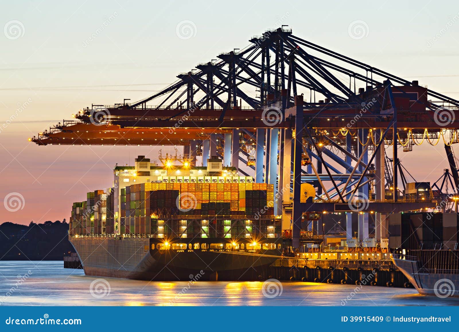 Container Terminal at Night Stock Image - Image of dusk, dark: 39915409