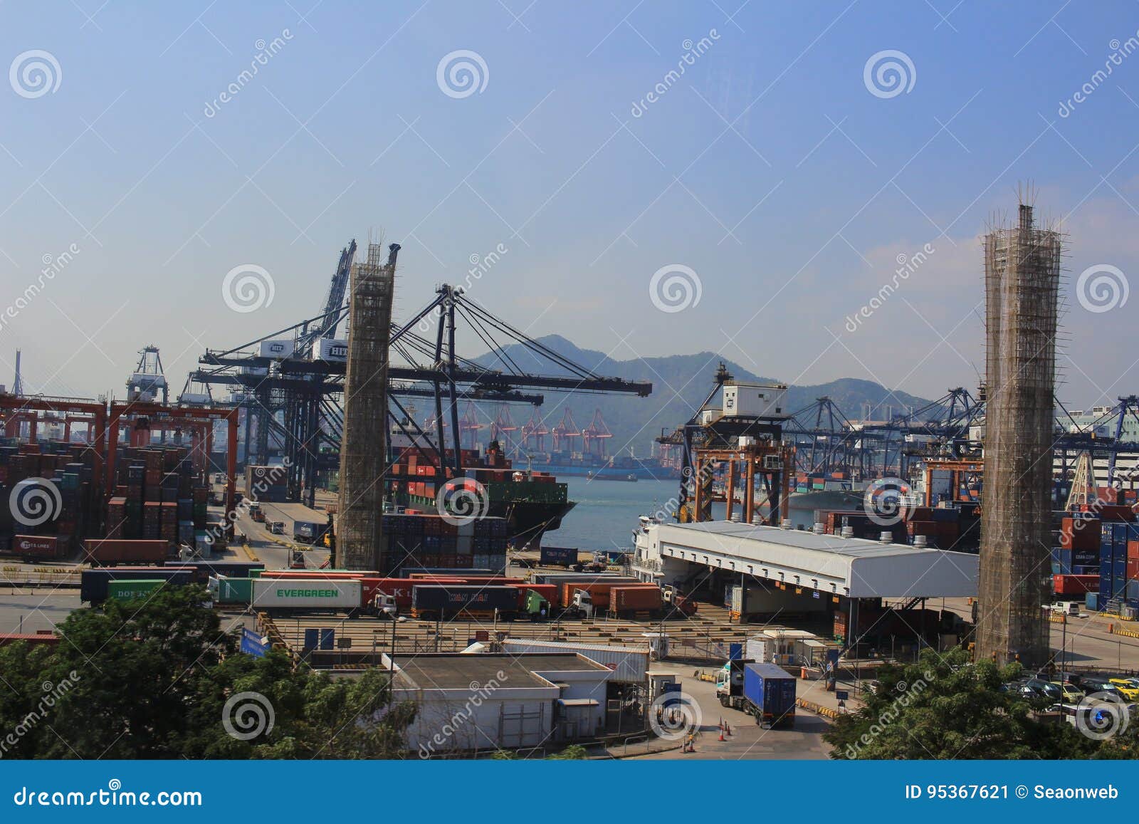 Containers in Hong Kong Kwai Chung Container Terminal Editorial Photo ...