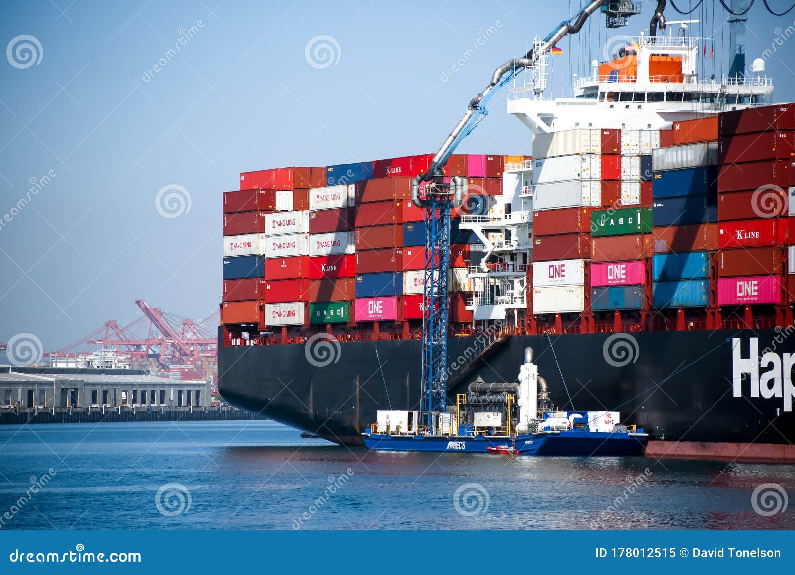 Containers on ship Hapag editorial image. Image of automated - 178012515
