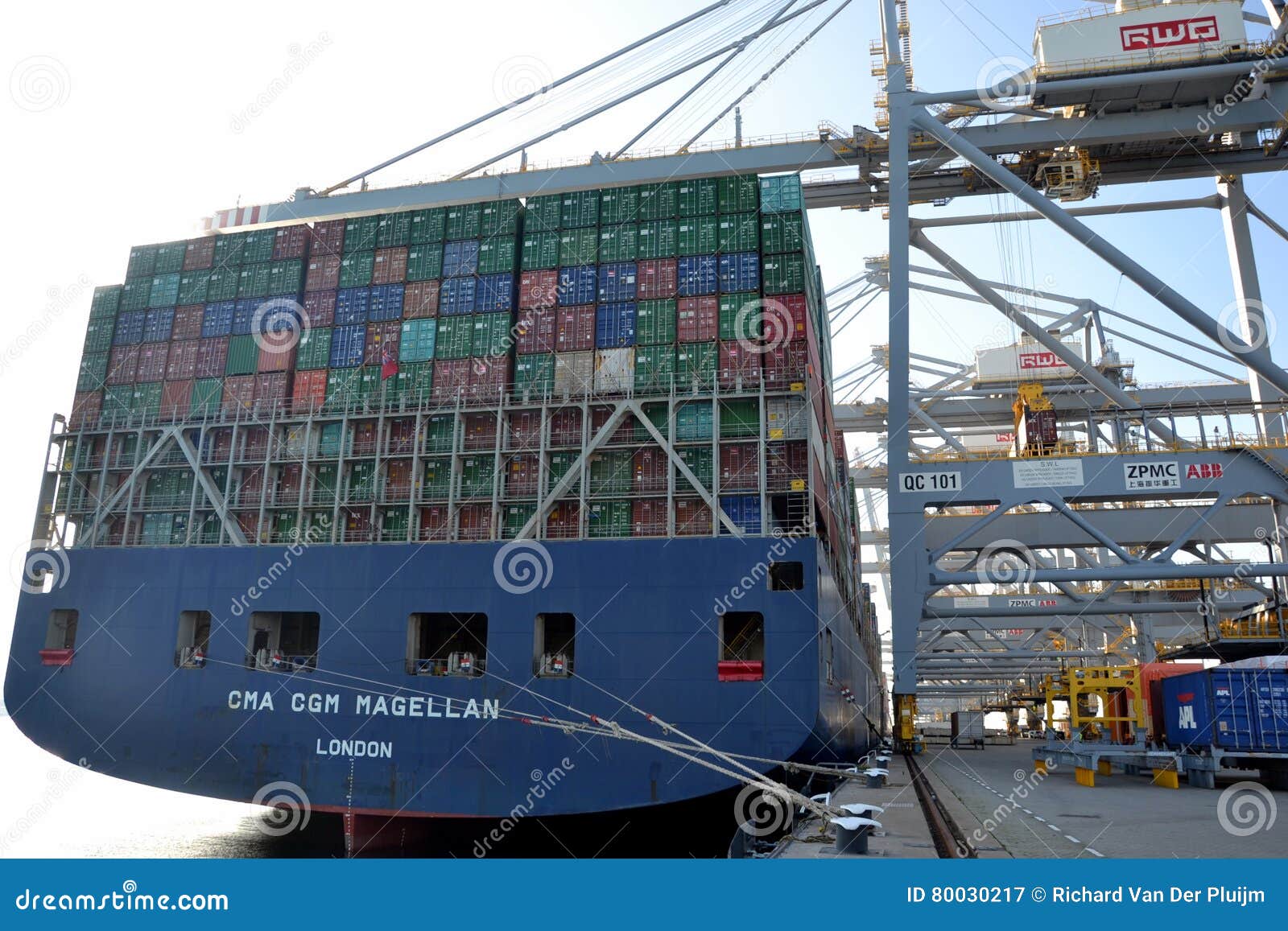 Containerschiff CMA-CGM Magellan Redaktionelles Stockfotografie - Bild ...