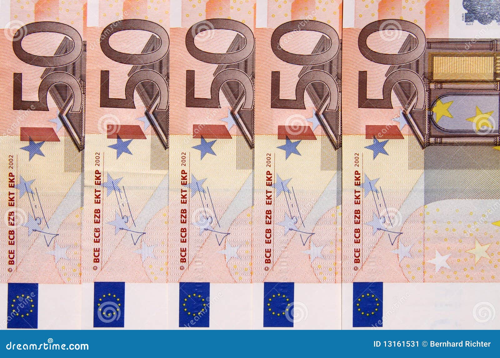 Contant geld stock afbeelding. Image of brandwond, besparingen - 13161531