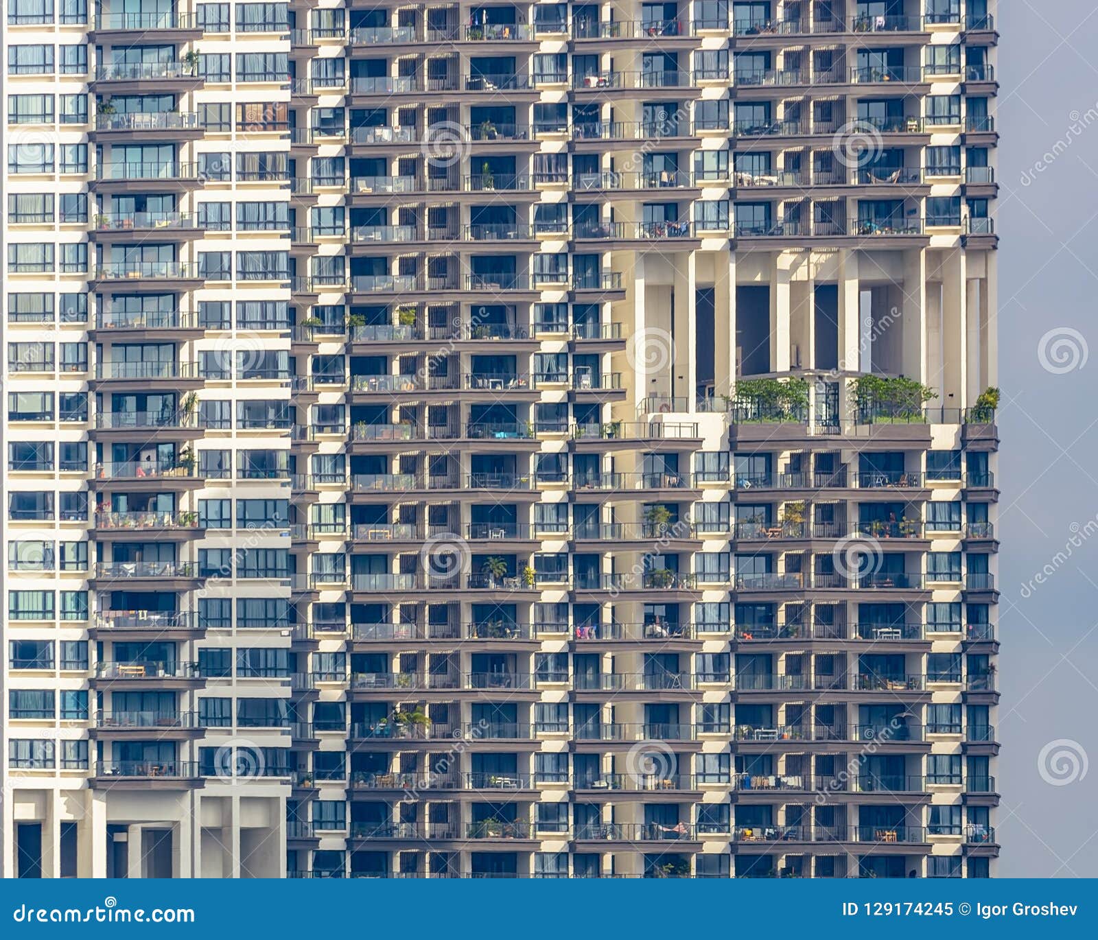 Contemporary Building Facade. Stock Image - Image of office, cityscape ...