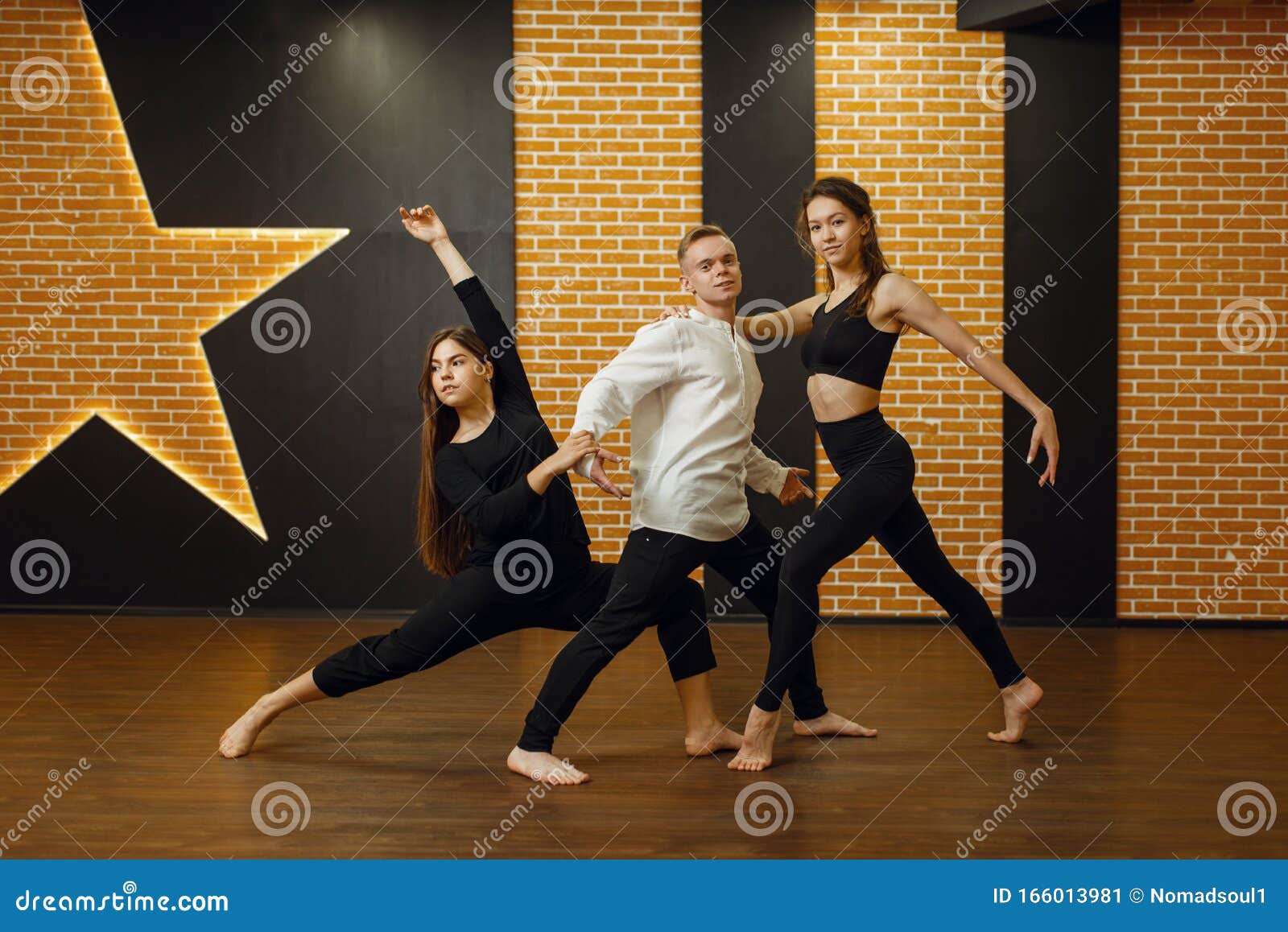Contemporary Dance Performers Posing in Studio Stock Image - Image of ...