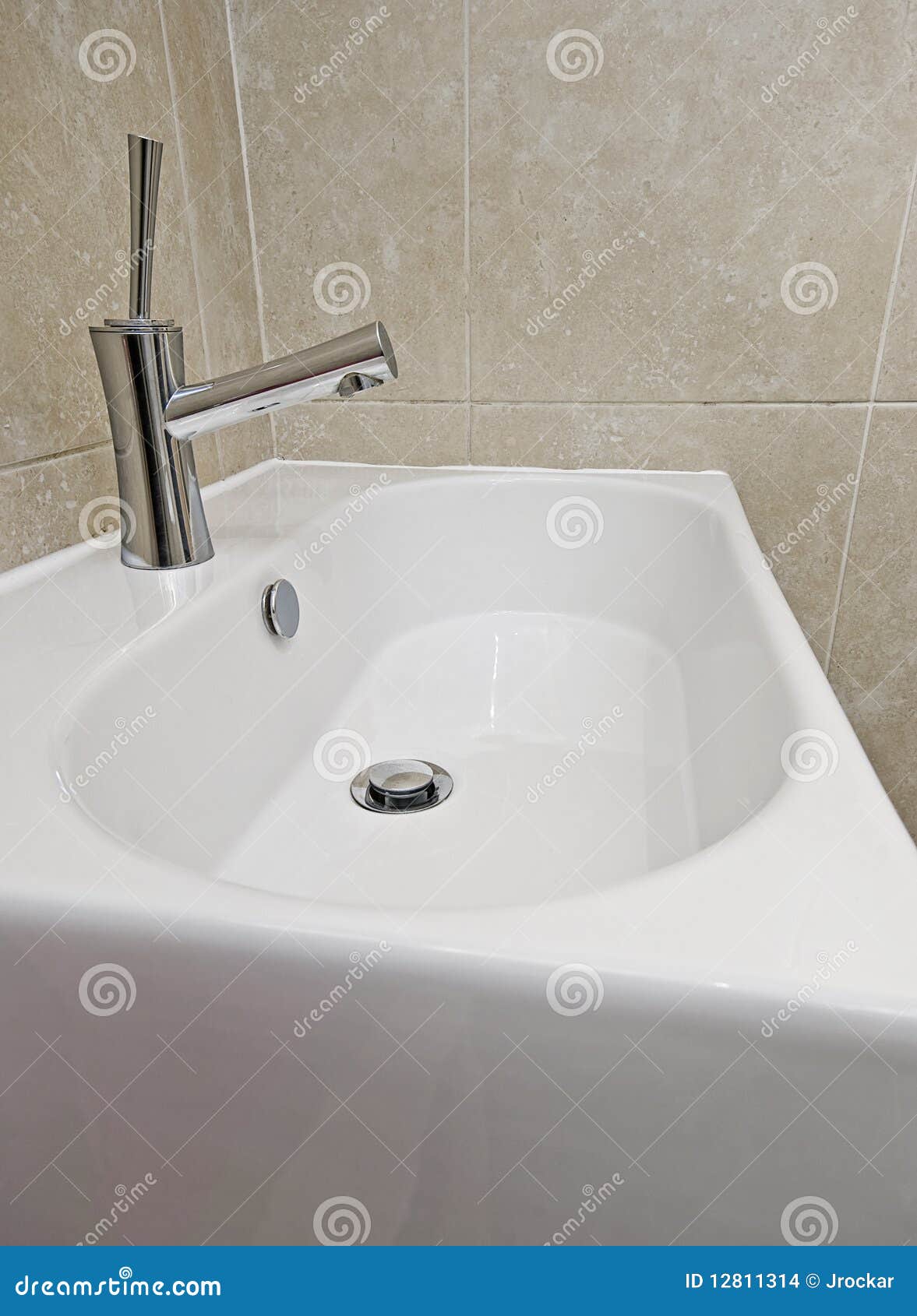 Contemporary Hand Wash Basin Stock Photo - Image of modern, chrome ...