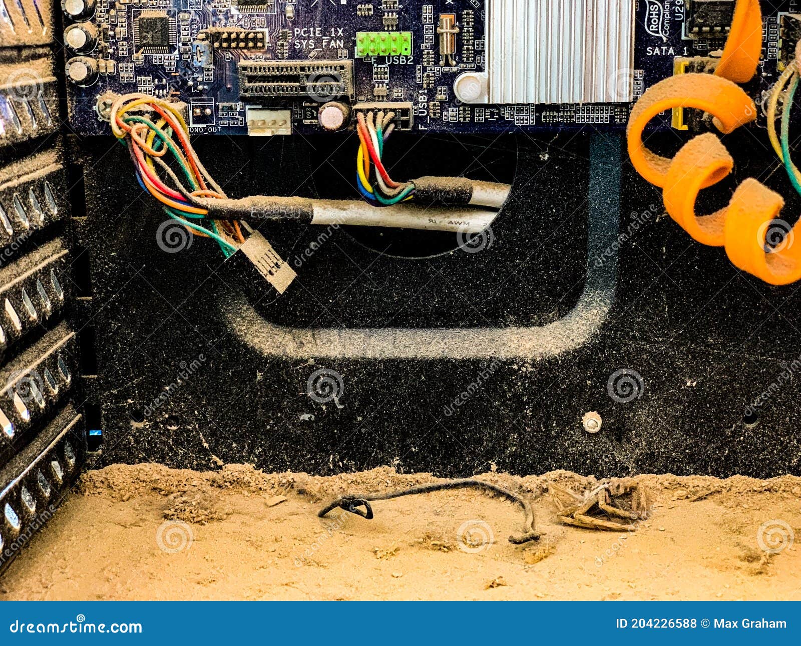 Content Inside in Old Computer Stock Photo - Image of machine, wheel ...