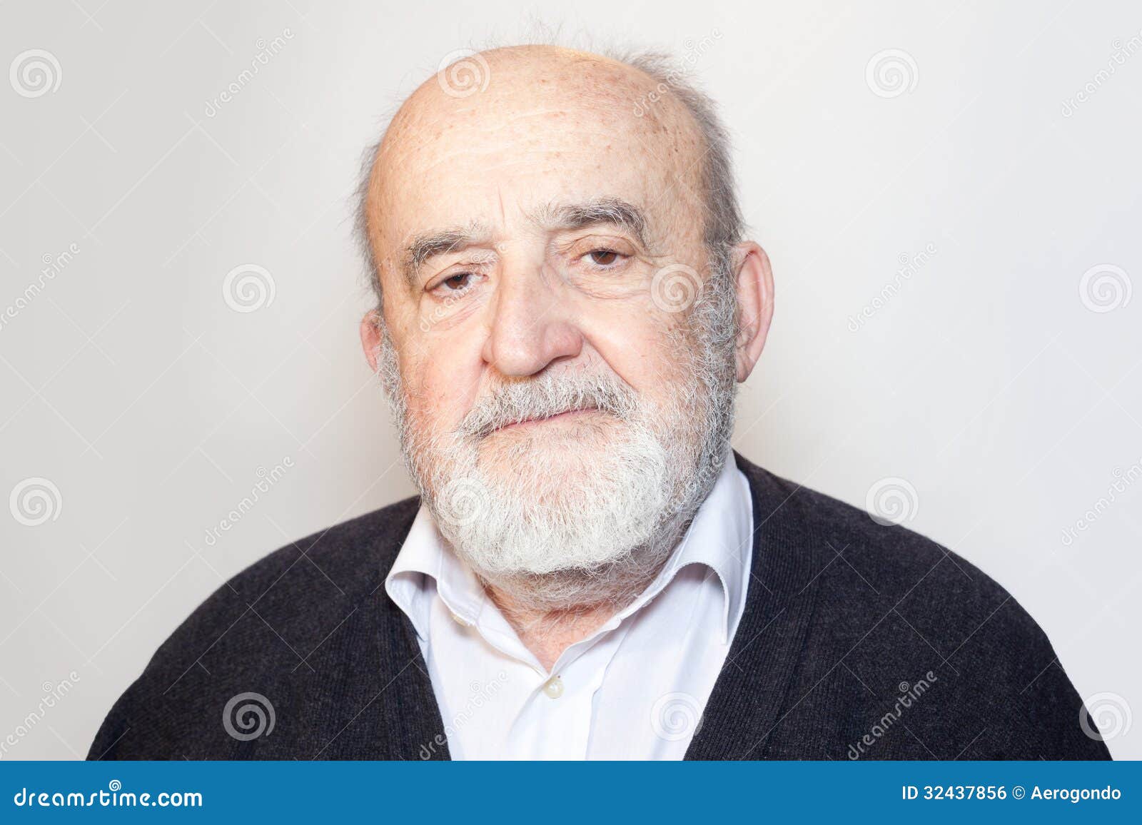 Content old man stock photo. Image of pose, aged, casual - 32437856