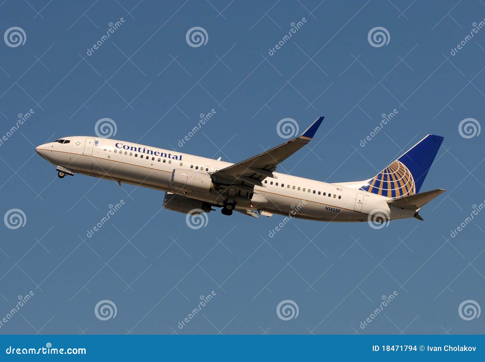Continental Airlines Boeing 737-800 Jet Editorial Stock Image - Image ...