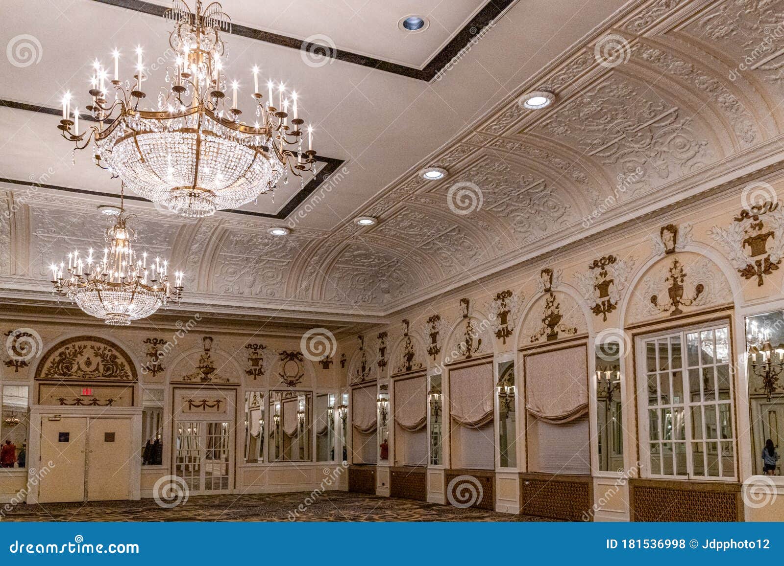 Continental Ballroom Peabody Hotel Chandeliers Editorial Stock Photo ...
