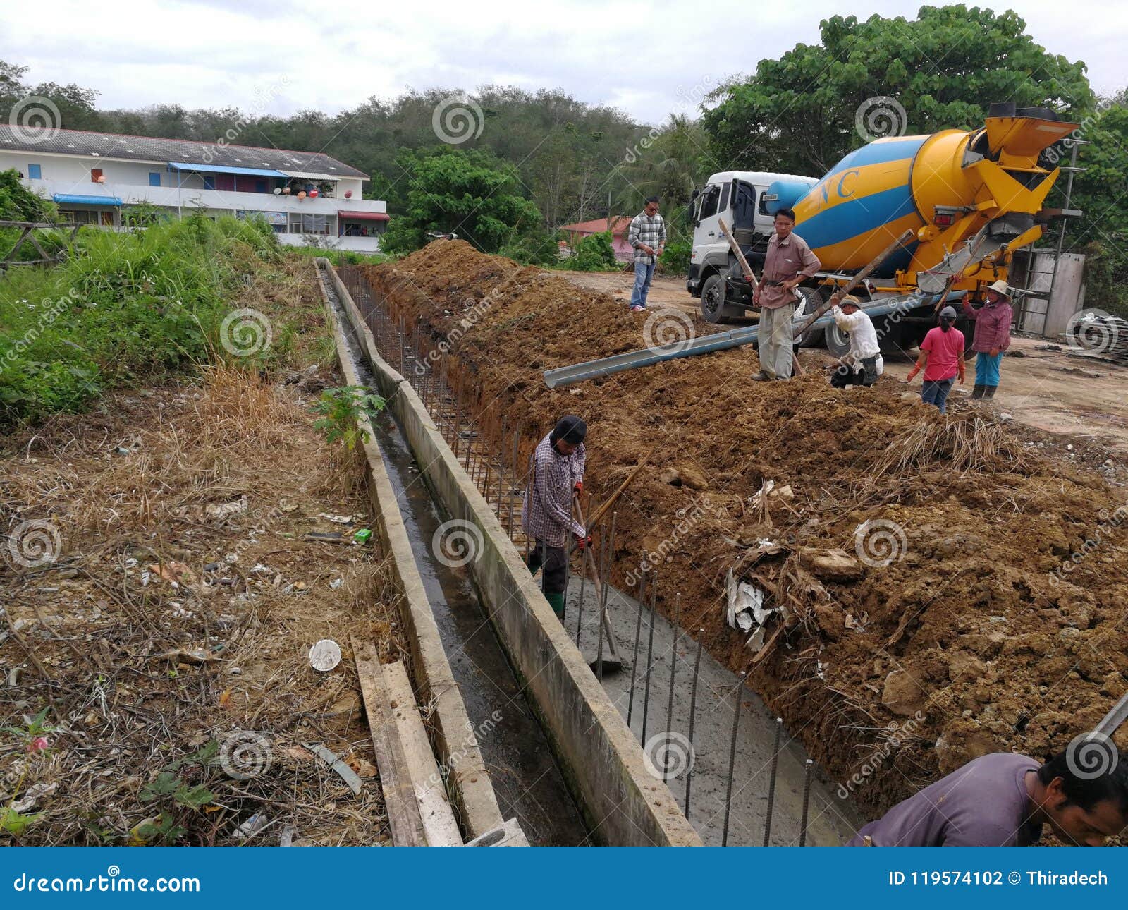 Continuous Concrete Casting, Thailand Editorial Photography - Image of ...