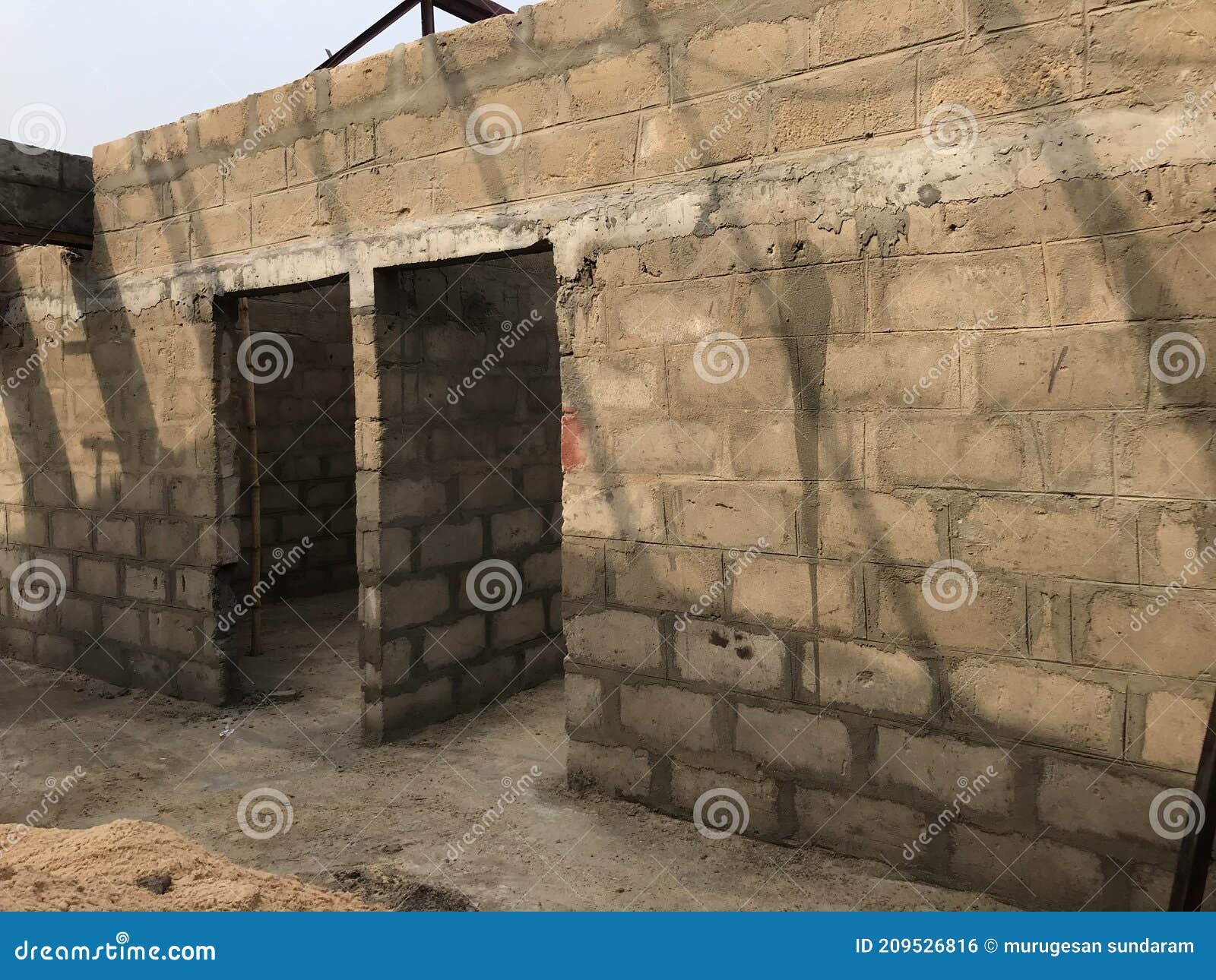 Through or Continuous Lintel Construction Over the Block Work Above ...