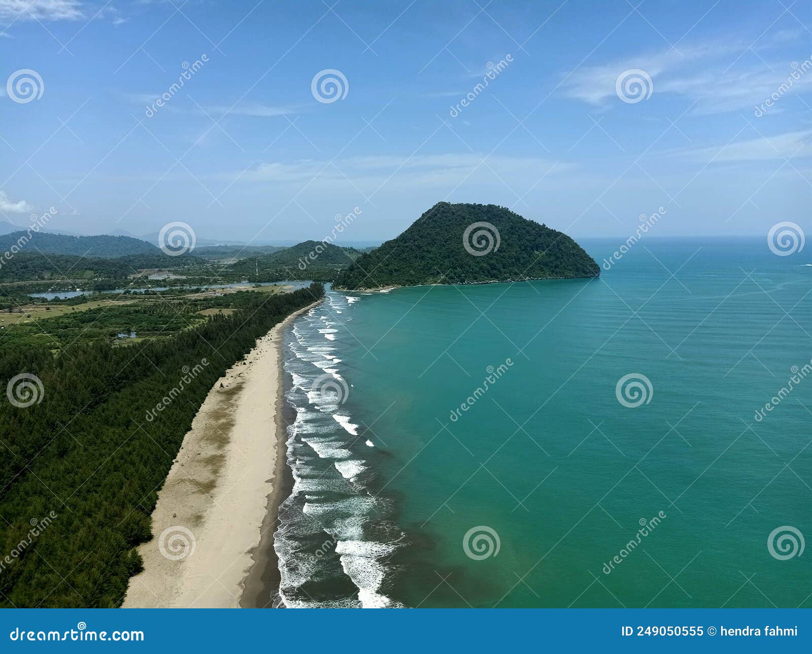 Continuous waves under sky stock image. Image of coast - 249050555
