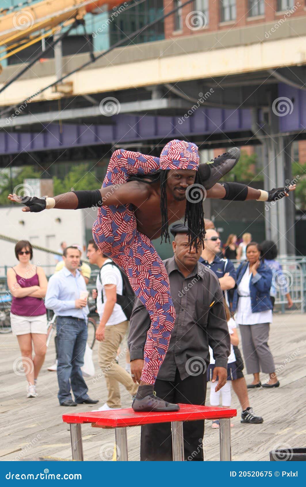 The contortionist editorial image. Image of contortionist - 20520675