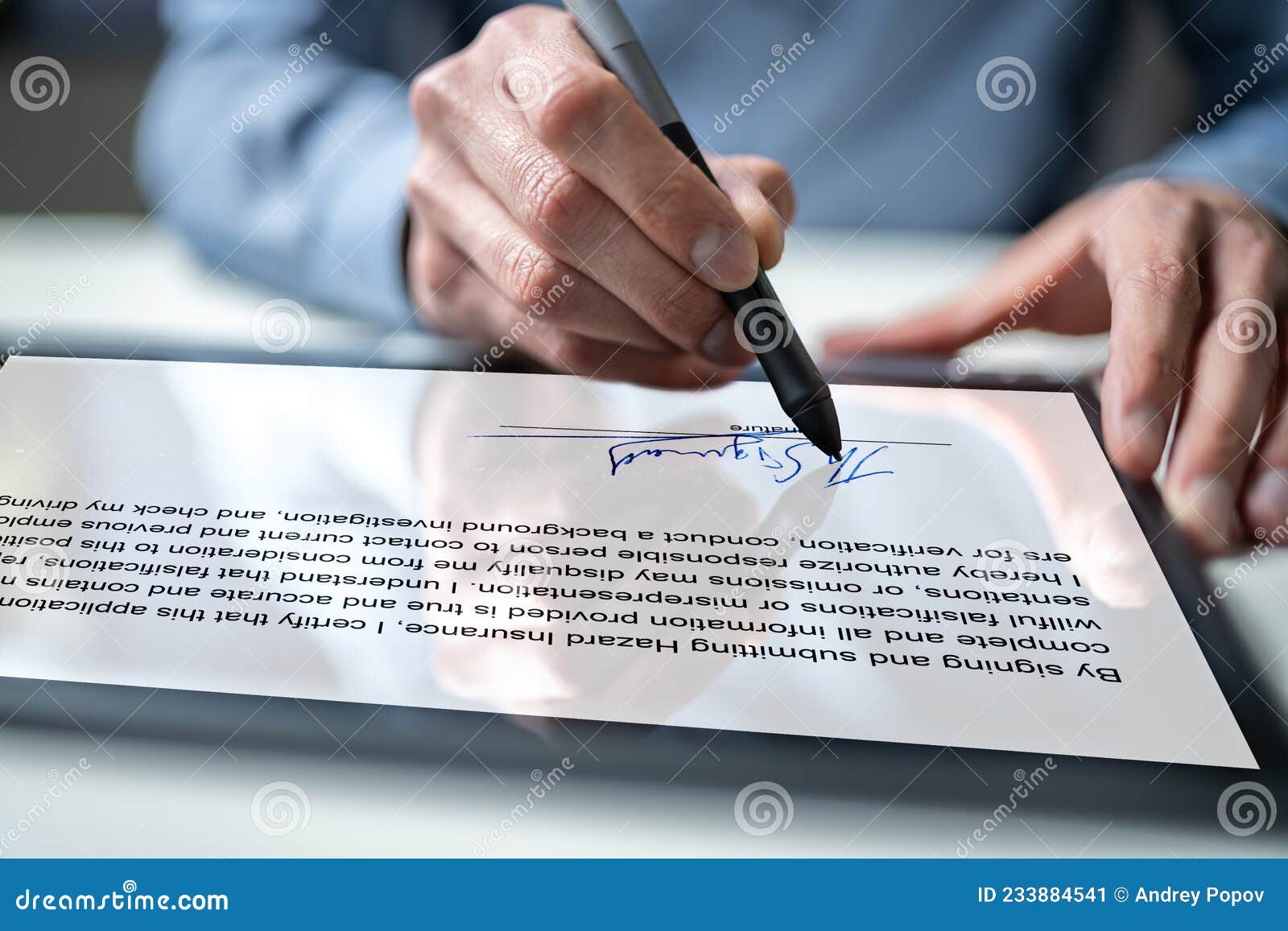 Employee Signing Work Contract On Executive Desk Royalty-Free Stock ...
