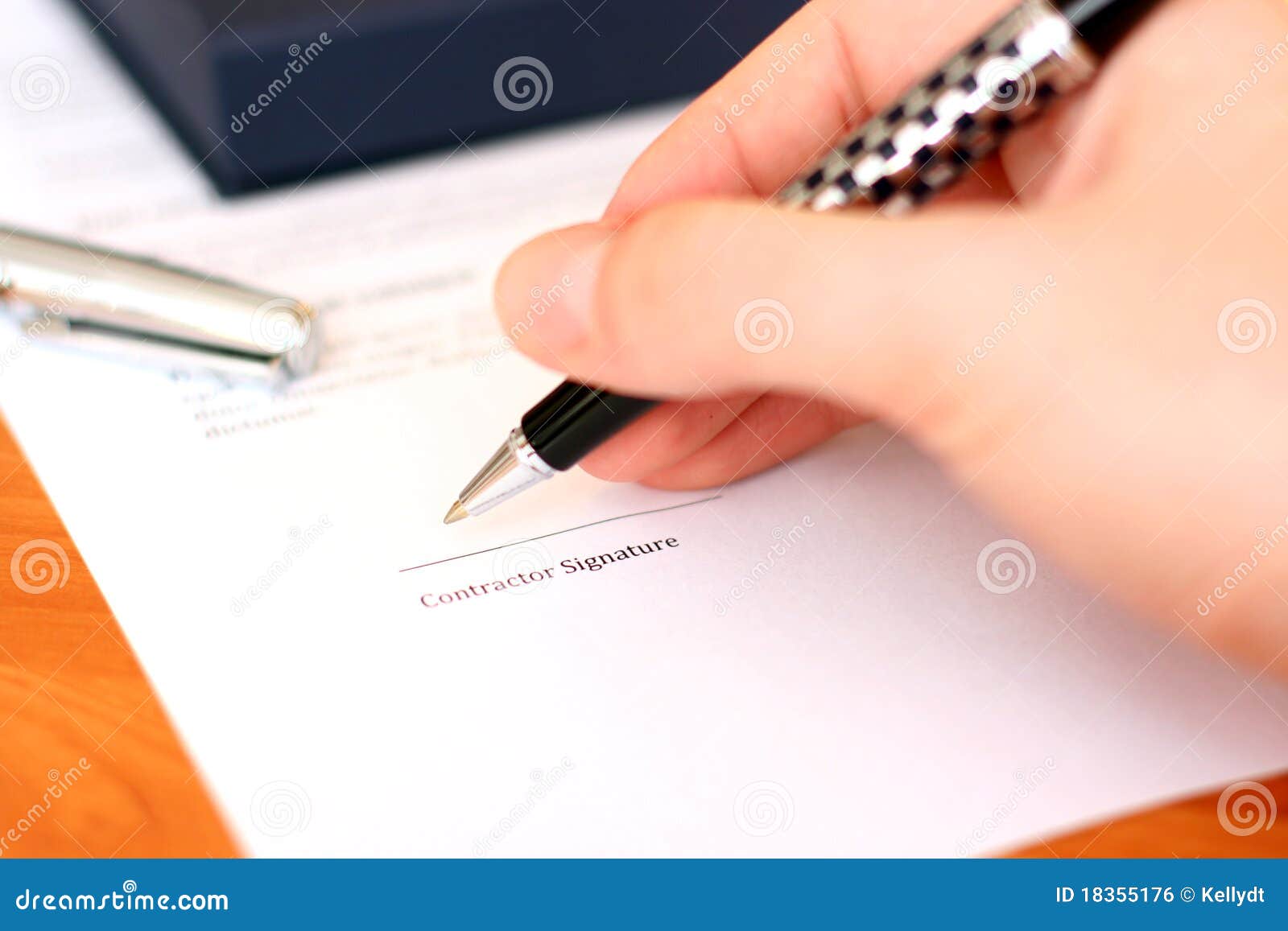Contract signature stock photo. Image of finance, paper - 18355176