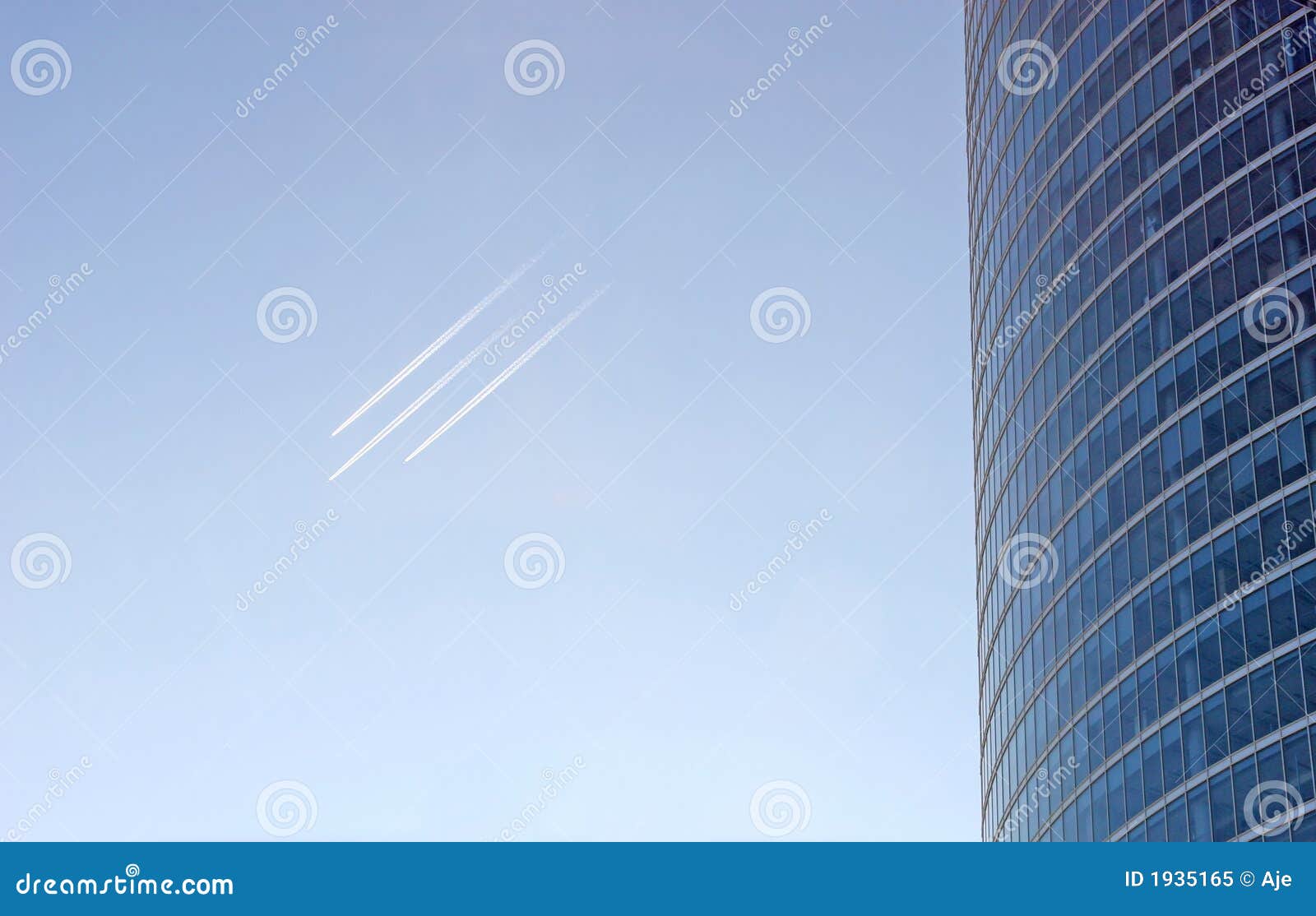 Contrails Royalty-Free Stock Photo | CartoonDealer.com #1935165