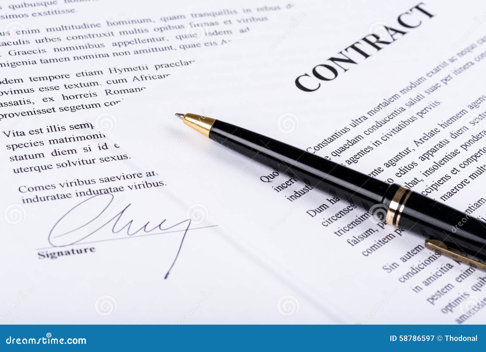 Contrat signé image stock. Image du correspondance, forme - 58786597