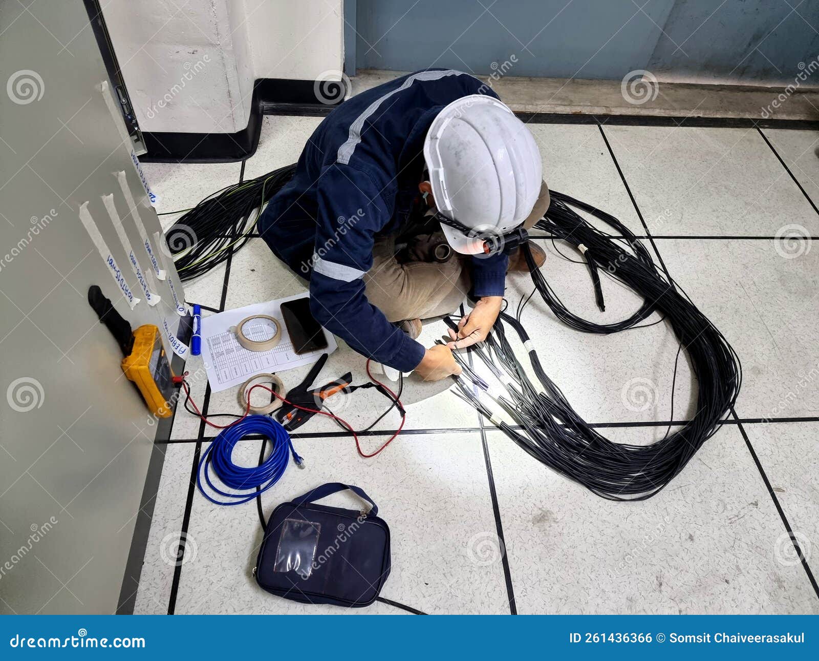 Control Cable Checking before Connect To Electrical Termination Stock ...