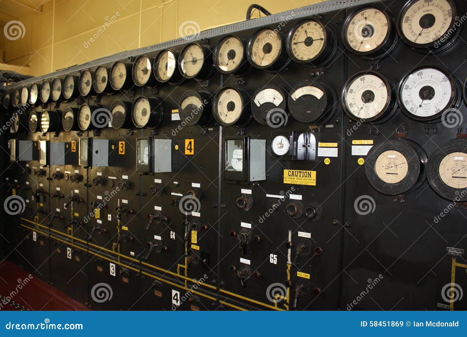 141 Mission Control Panel Stock Photos - Free & Royalty-Free Stock ...