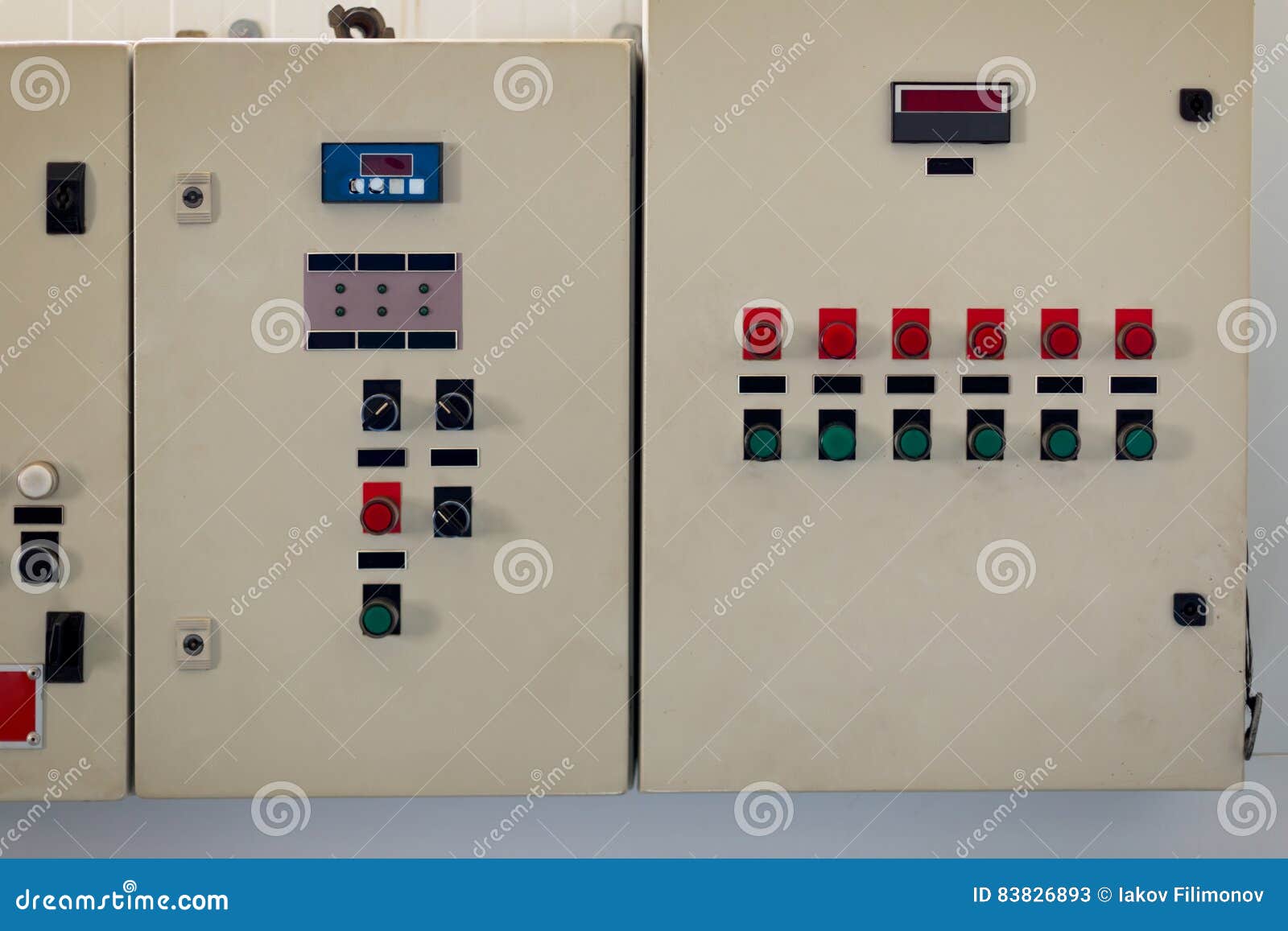 Control Panel in Oil Manufacturing Stock Image - Image of olive, metal ...