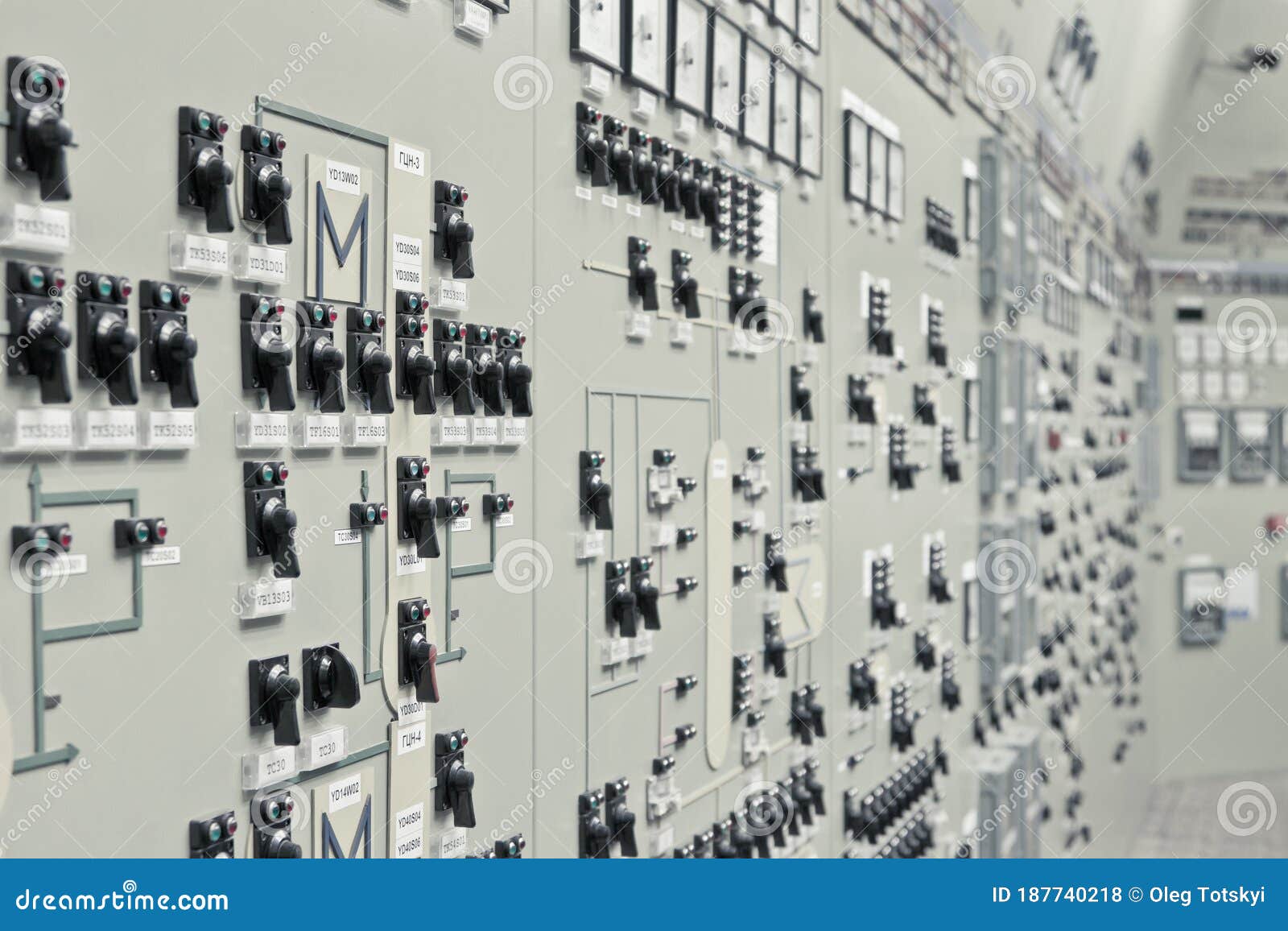 Control Room of the Nuclear Power Generation Plant Stock Photo - Image ...